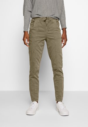 Cream ZOLY PANT - Pantaloni cargo - sea turtle/cachi - Zalando.it