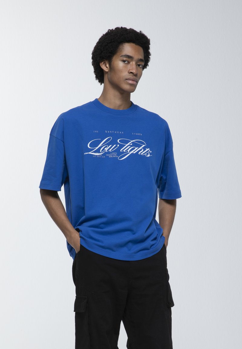 LOW LIGHTS STUDIOS® LOGO UNISEX - Print T-shirt - blue - Zalando.co.uk