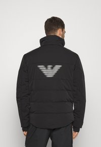 EA7 Emporio Armani KITZBUHEL PROTECTUM - Snowboardjas - black/zwart - Zalando.nl