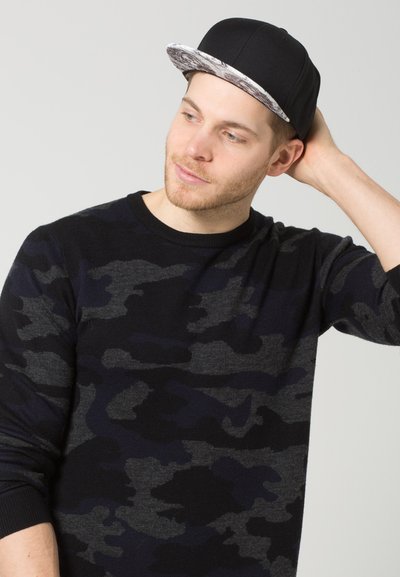 Flexfit HOURUS EYE - Cap - black/white/schwarz - Zalando.ch
