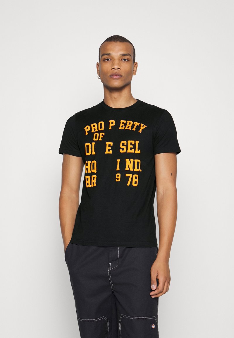 Diesel DIEGOR UNISEX - Print T-shirt - black - Zalando.co.uk