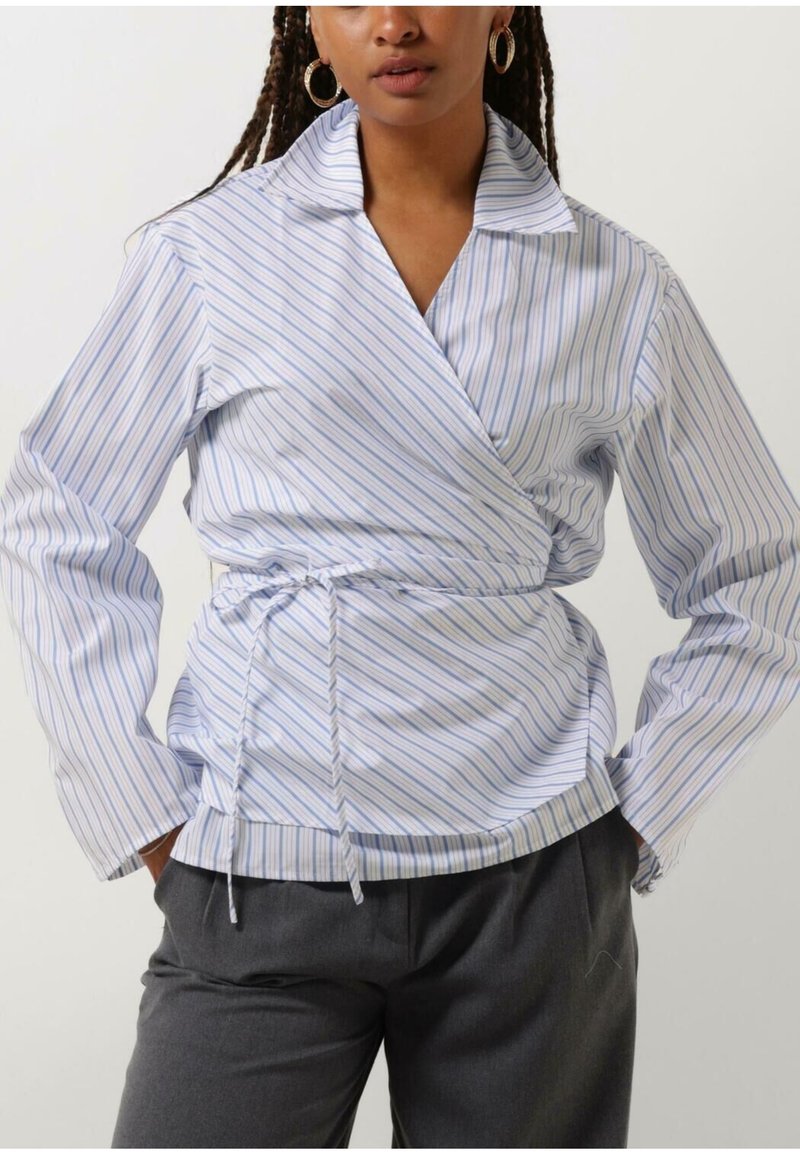 Coster Copenhagen MSCHZENIKA WRAP STP - Blouse - wit/white - Zalando.de