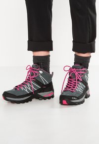CMP RIGEL MID TREKKING - Scarpa da hiking - grey/fuxia/ice/grigio ...