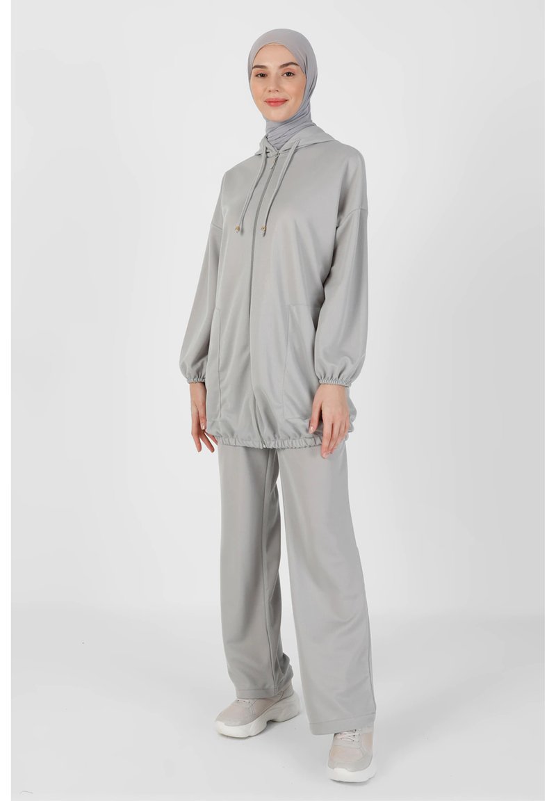 Modanisa SET - TAVIN - Sweatjacke - grey/grau - Zalando