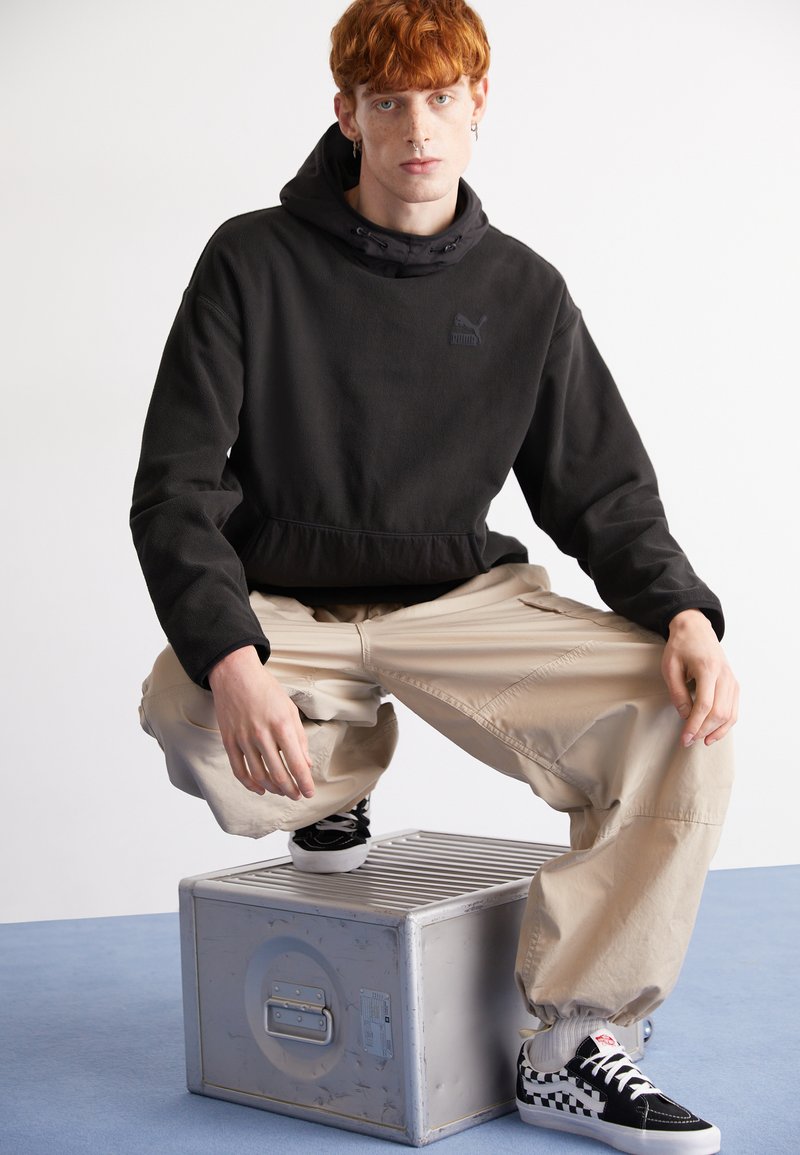 Puma CLASSICS UTILITY HOODIE - Fleece jumper - black - Zalando.co.uk