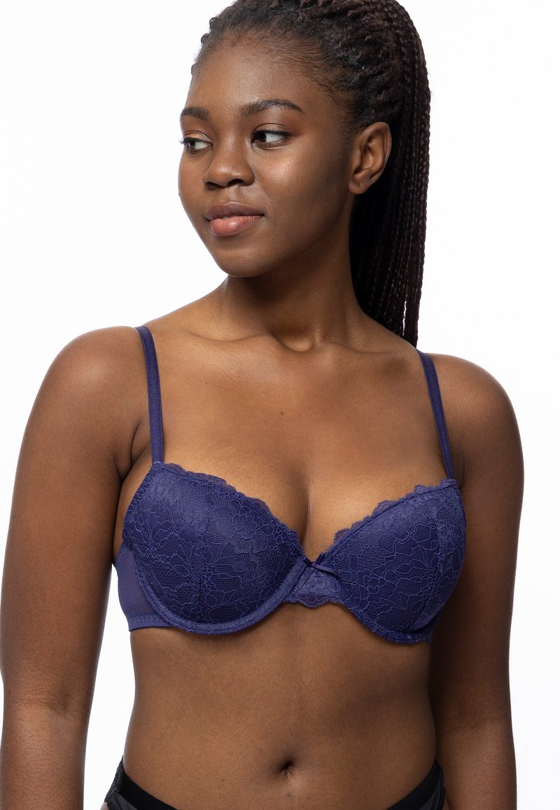 Dorina Enact Light Padded 2 Pack Push Up Bh Ink Pink Blau Zalando De