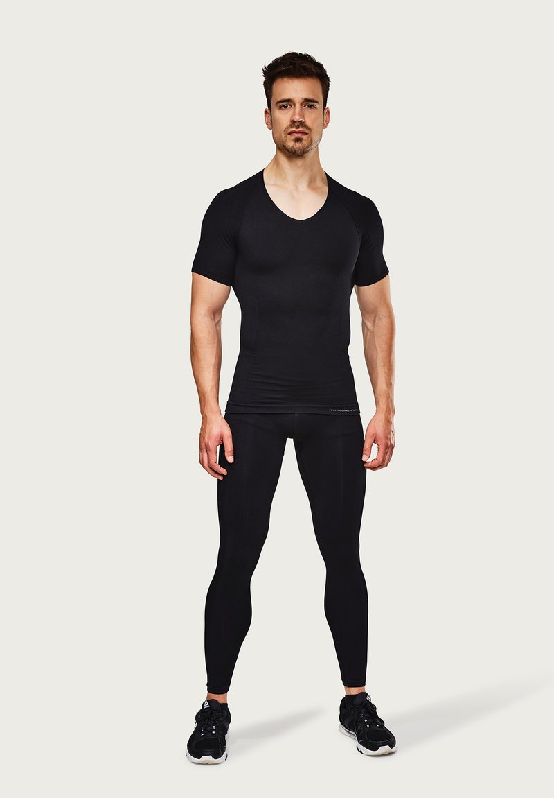 STRAMMER MAX® PERFORMANCE DEEP V NECK COMPRESSION BREEZE - Undershirt ...