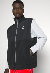 Jordan VEST - Bodywarmer - black/sail/zwart - Zalando.nl