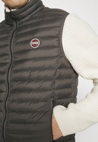 Colmar Originals MENS DOWN VEST - Chaleco - vulcan-black/negro - Zalando.es