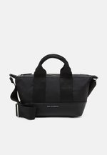 Want Les Essentials ELIE CROSSBODY BAG UNISEX - Across body bag - black ...
