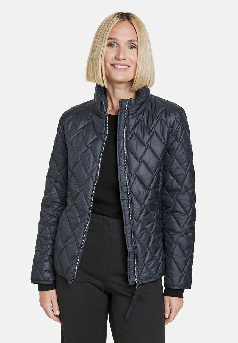 Gerry Weber MIT DEKORATIVEM STEPPMUSTER - Light jacket - navy/dark blue ...