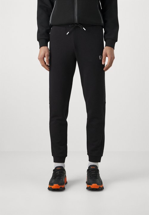 EA7 Emporio Armani TROUSERS - Pantalon de survêtement - black/noir - ZALANDO.CH