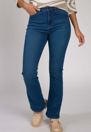 St. Emile Jeans Bootcut - blue denim - Zalando.de