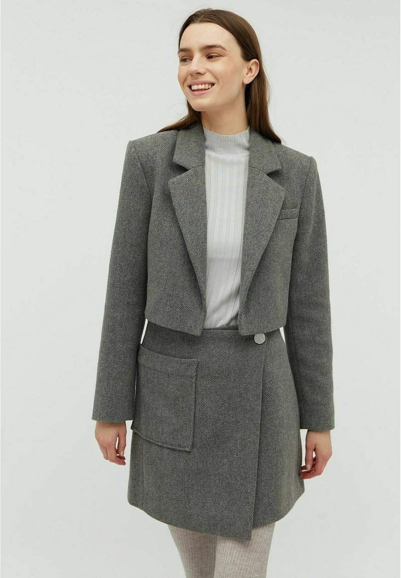 mbyM KEYA M - Falda acampanada - charcoal grey herringbone/gris ...