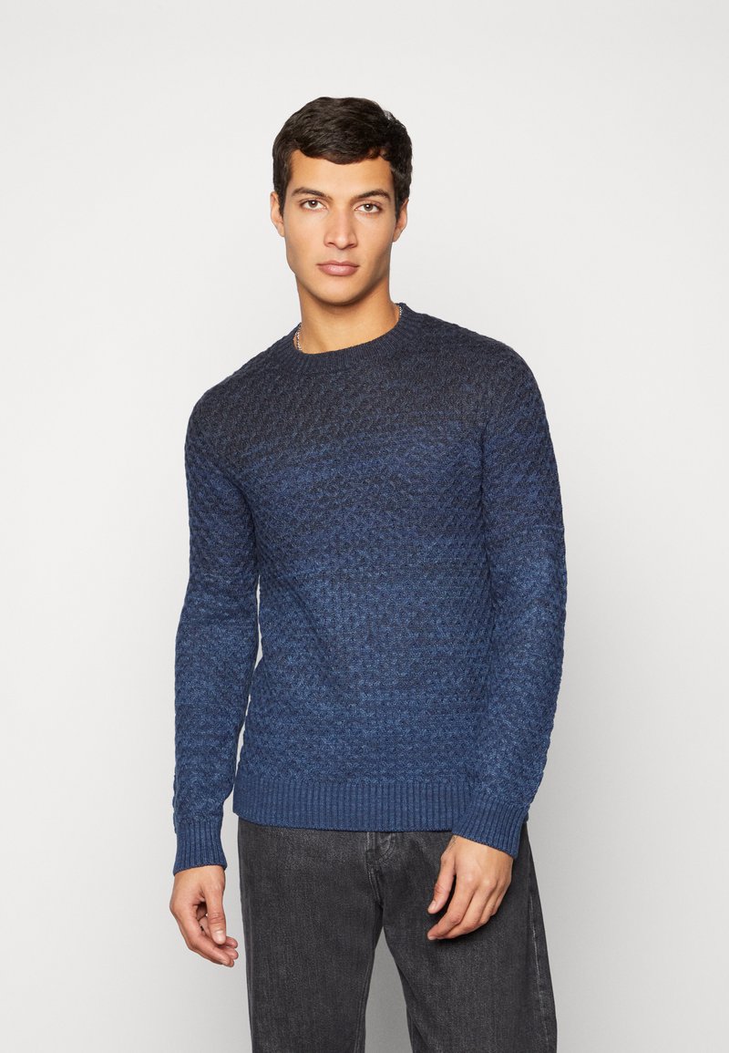 Jack & Jones PREMIUM JPRBLASTEEN CREW NECK - Jumper - dark navy/brown ...
