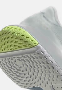 adidas Sportswear LIGRA 8 - Zapatillas de entrenamiento - halo mint ...