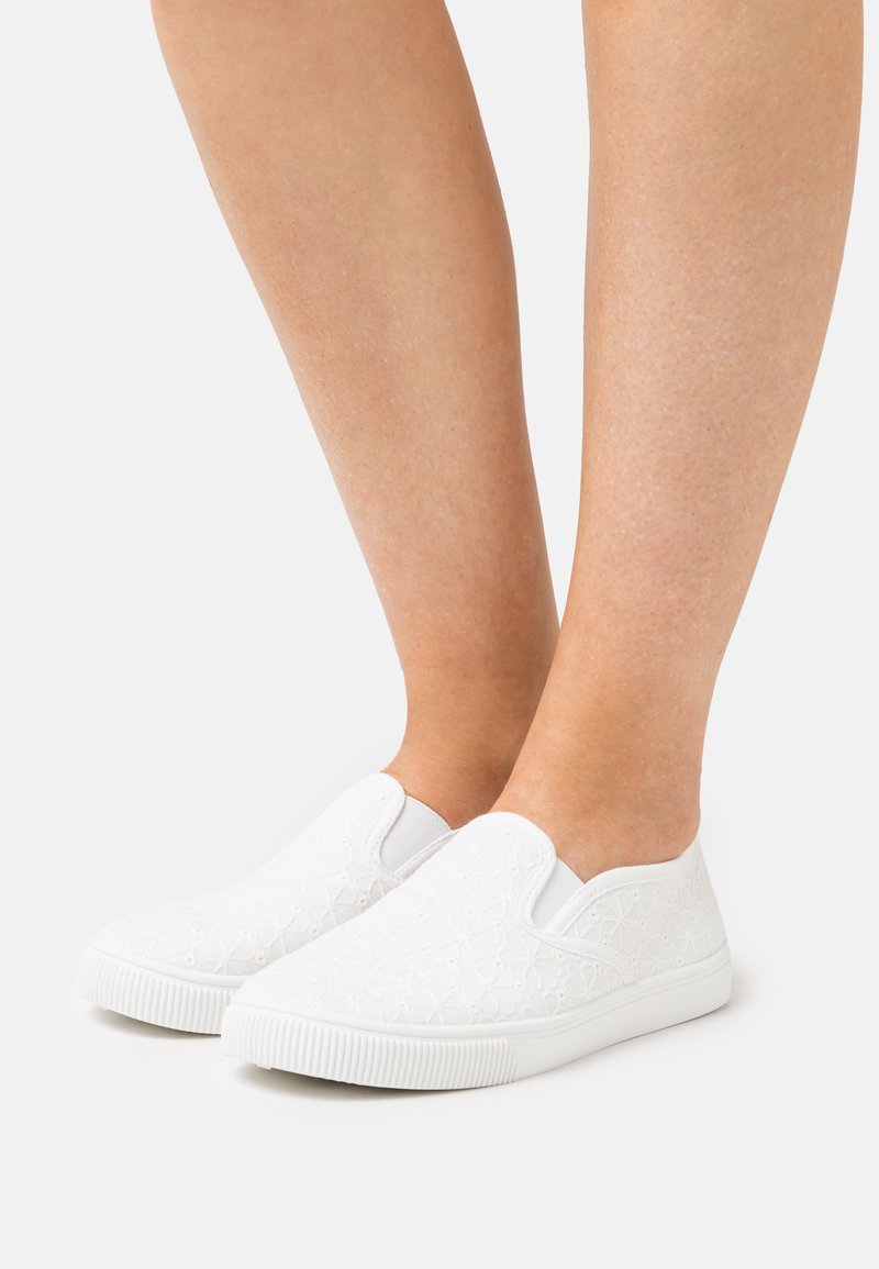 Rubi Shoes by Cotton On CARA - Mocasines - white/beige - Zalando.es