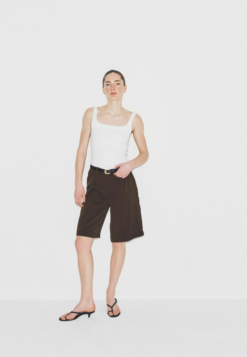 THE SET REGULAR FIT - 2 PACK FORMAL PLEATED FRONT SHORTS . - Shorts ...