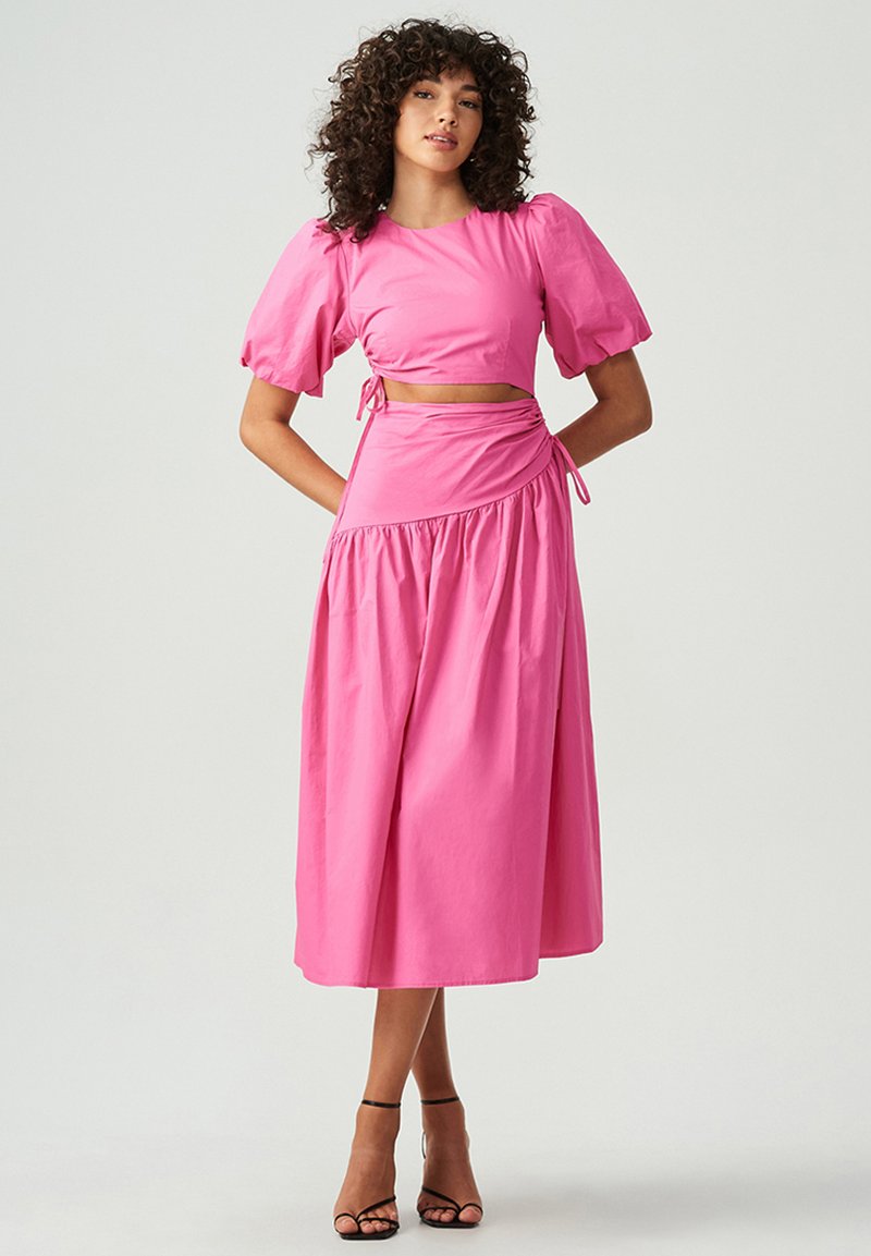 SÁVEL JILL CUTOUT - Denní šaty - hot pink/světle růžová - Zalando.cz
