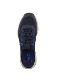 Clarks DAVIS LOW - Zapatillas - navy combi/azul marino - Zalando.es