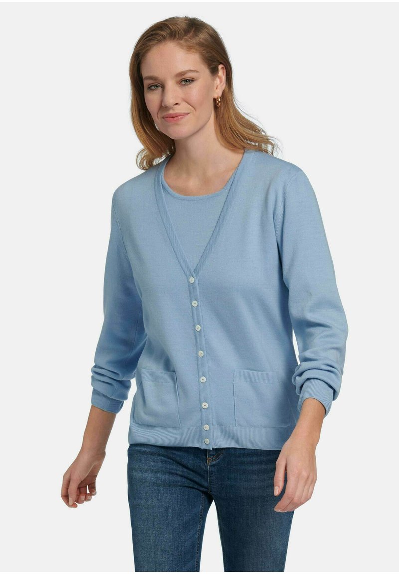 PETER HAHN TWINSET MIT 1/2-ARM-PULLOVER - Strickjacke - hellblau - Zalando.de