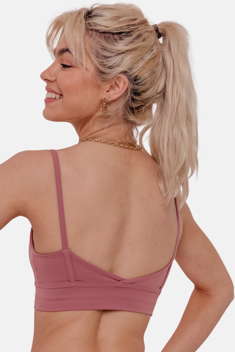Araa Active FLEX - Medium support sports bra - pink - Zalando.co.uk
