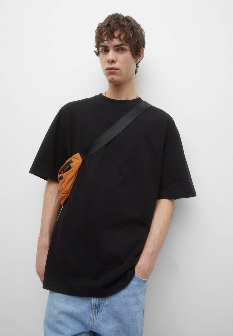 PULL&BEAR LOOSE - Tricou basic - black/negru - Zalando.ro