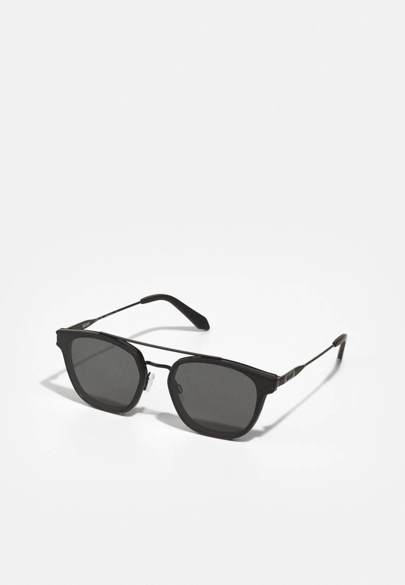 Quay Australia Getaway Unisex Solglasögon Black Svart