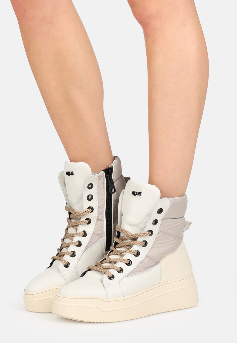 MJUS MJUS - Platform ankle boots - panna/off-white - Zalando