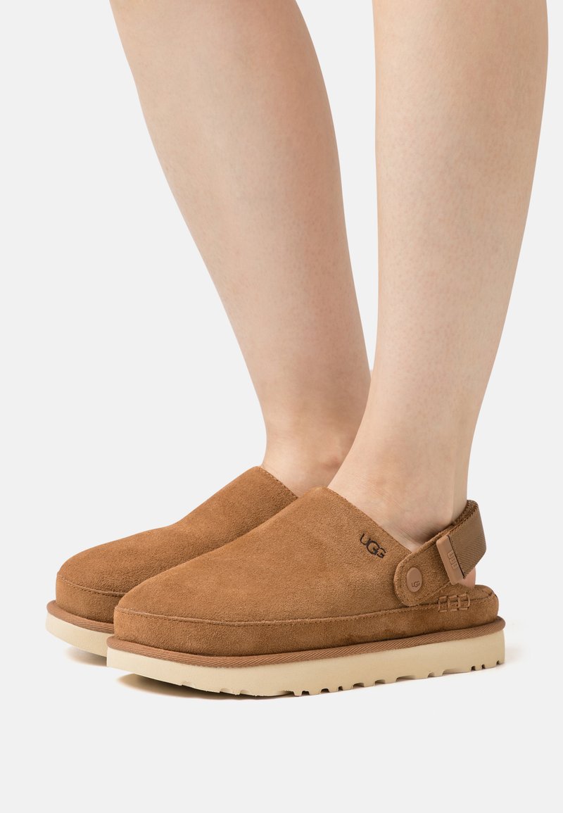 UGG GOLDENSTAR - Slippers - chestnut/cognac - Zalando.ie