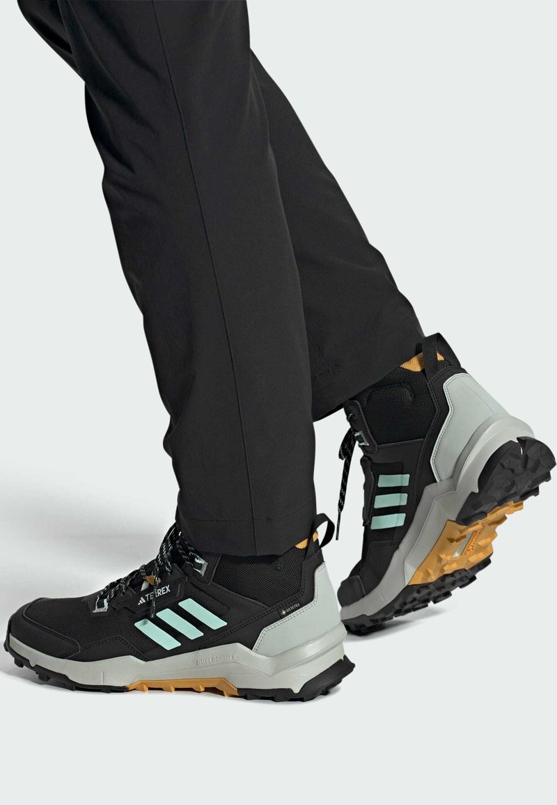 Adidas Terrex AX4 MID GORE-TEX - Zapatillas de senderismo - core black ...