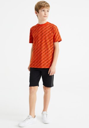 Vans MAZE SS - T-shirt print - dark red/rood - Zalando.nl
