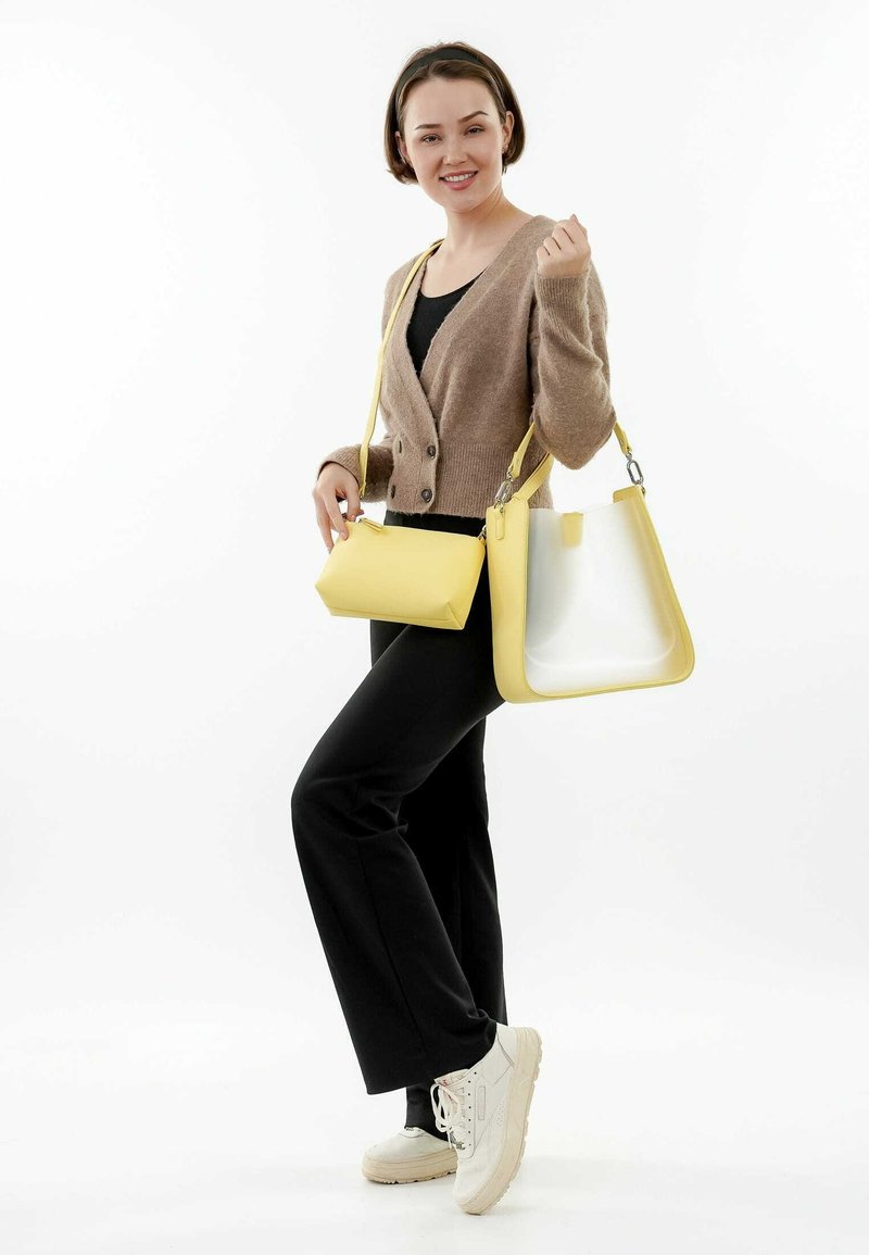 Emily & Noah BETH SET - Handbag - lightyellow/light yellow - Zalando.de