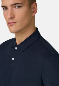 Boggi Milano B TECH B SUSTAINABLE HIGH-PERFORMANCE - Polo shirt - navy ...