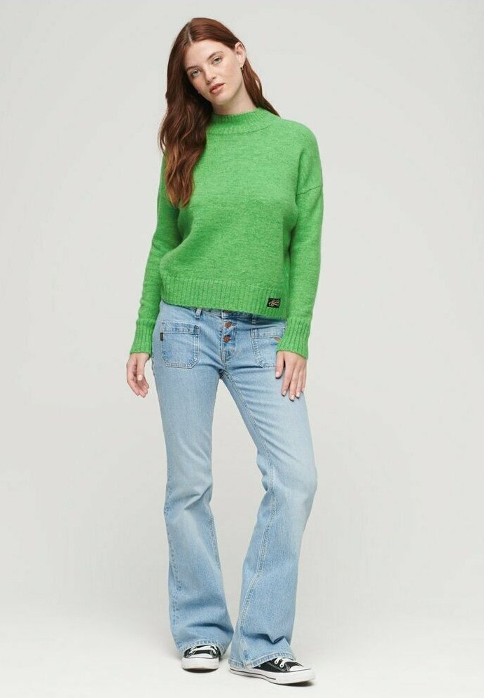 Superdry ESSENTIAL MOCK NECK - Striktrøje - drop kick green/grøn ...