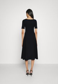 Lauren Ralph Lauren MUNZIE ELBOW SLEEVE DAY DRESS - Jerseykleid - black/schwarz - Zalando.de