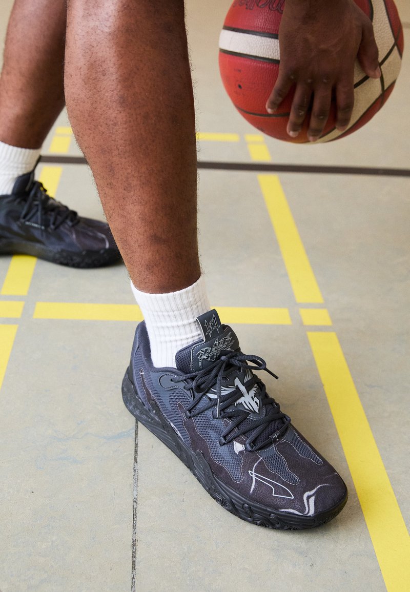 Puma MB.03 LO TEAM - Basketball shoes - black/strong gray/black ...