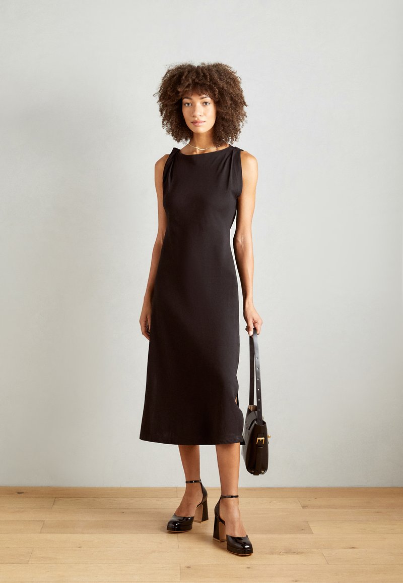 Minimum ARIAS - Denné šaty - black/čierna - Zalando.sk