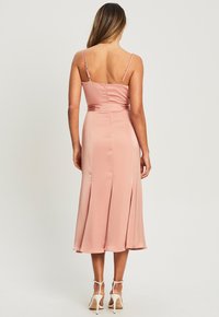 CHANCERY GEORGIE MIDI - Cocktailkleid/festliches Kleid - salmon/orange ...