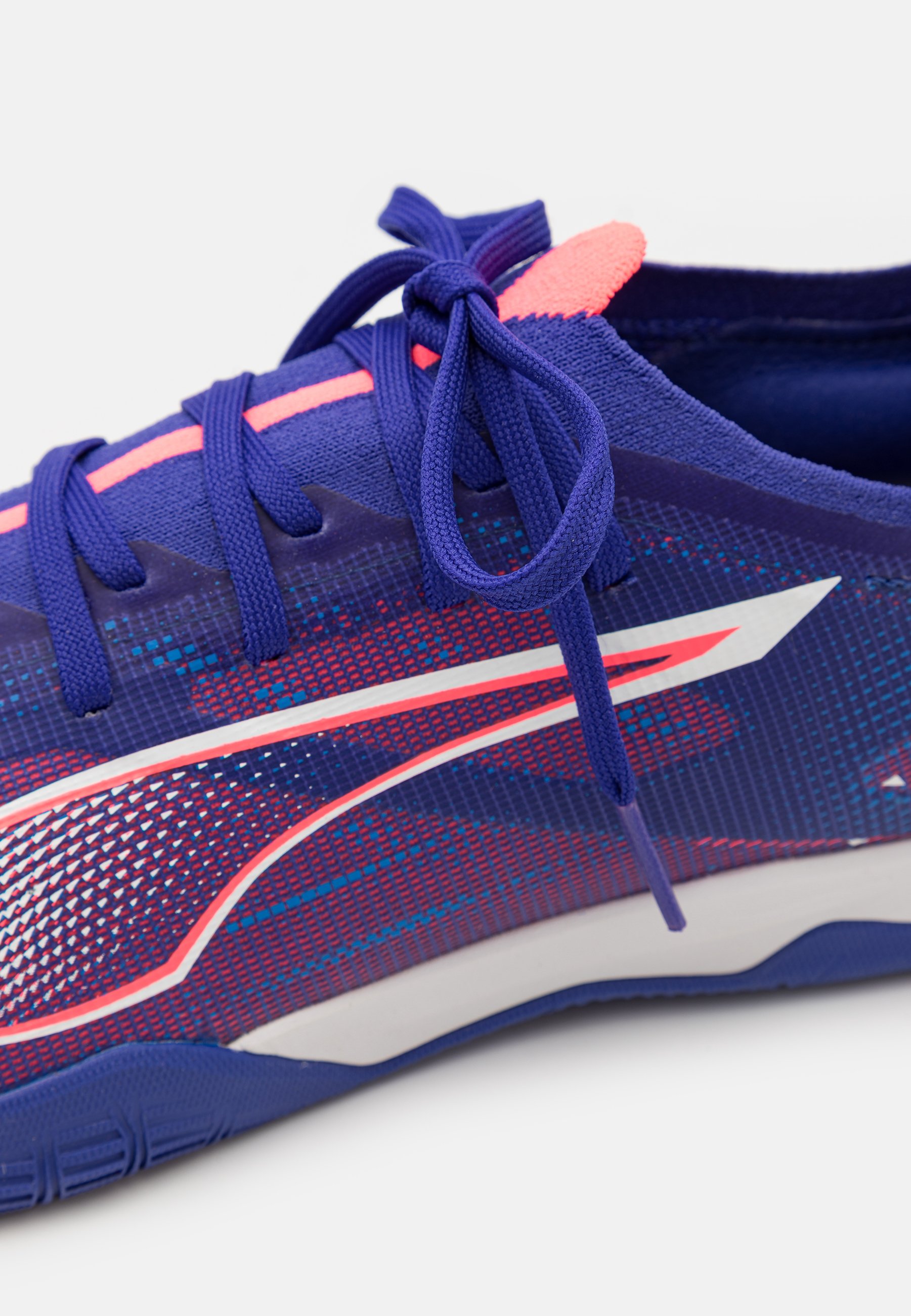 Puma indoor soccer shoes pink and blue store