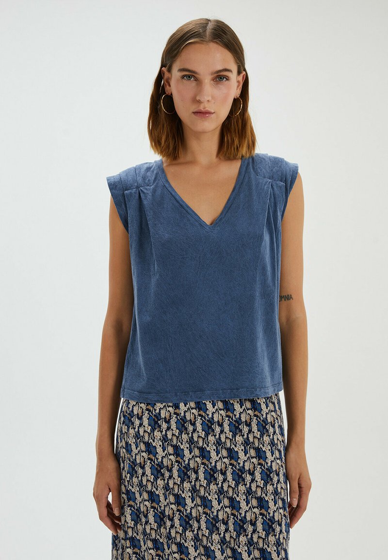 System Action Top - blue - Zalando.ie