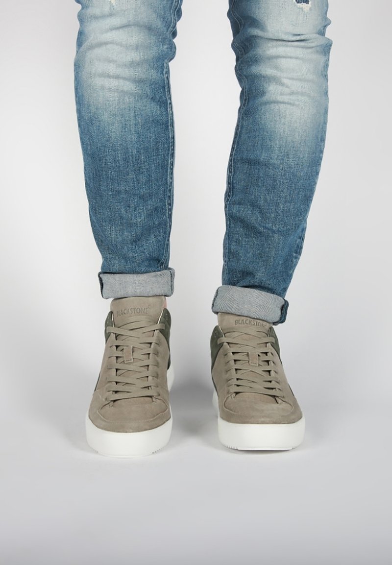 Blackstone BRYSON - ZG17 - MID - Trainers - kambala overland trek ...