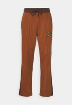 GAP DAPPER DAN LOGO PANT - Pantalones deportivos - brown noir/marrón ...