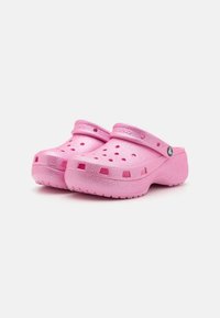 Crocs CLASSIC PLATFORM GLITTER - Heeled mules - pink tweed/pink ...