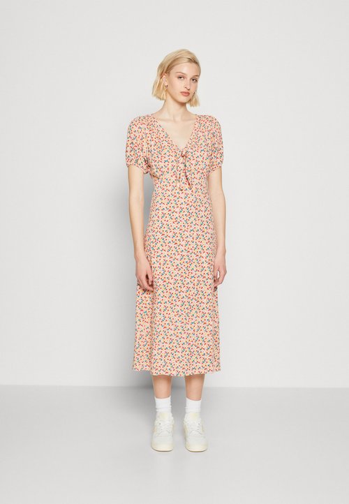 Designerkjoler til dame på salg | ZALANDO