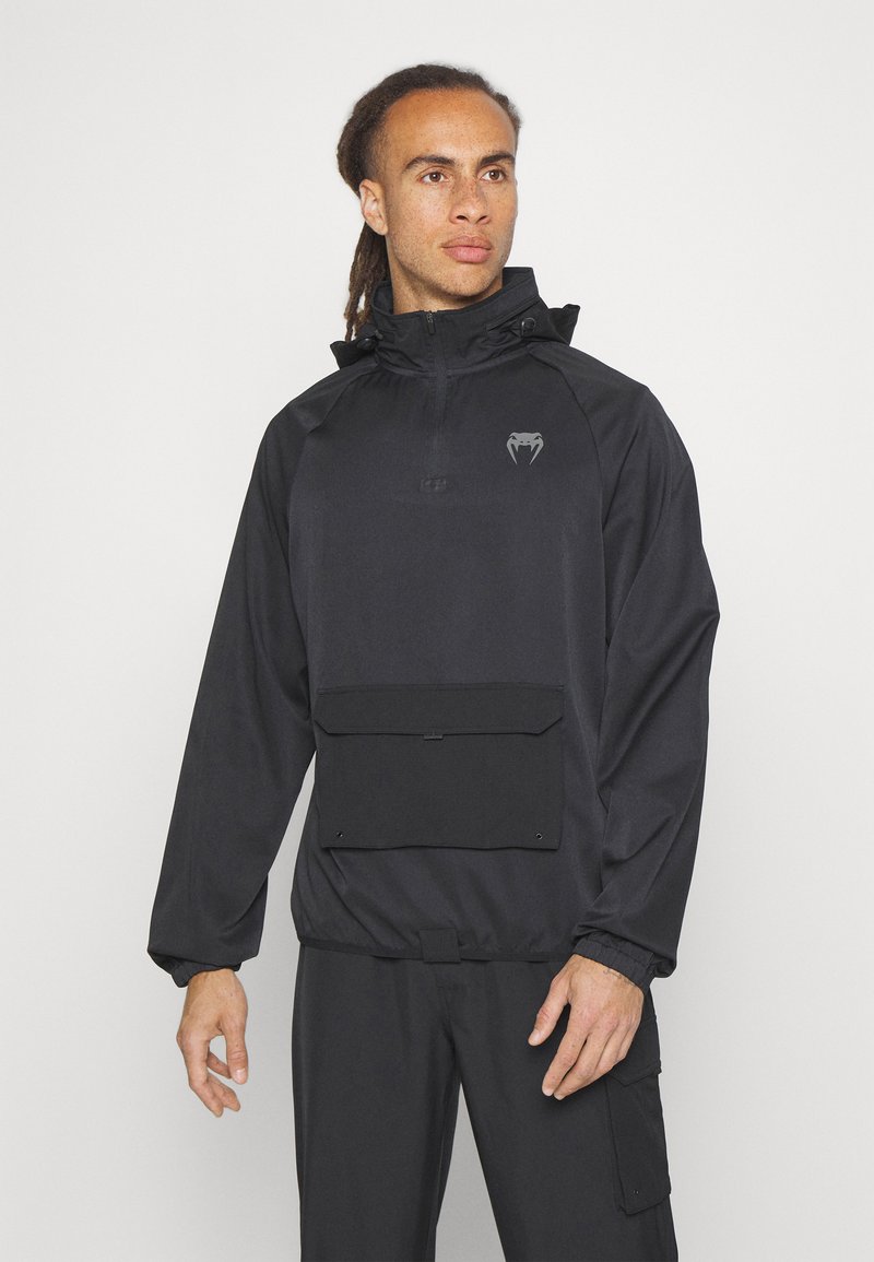 Venum CARGO LIGHT HALF ZIP - Long sleeved top - black - Zalando.ie