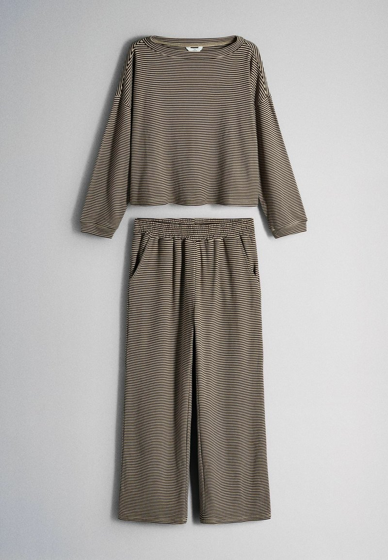 THE SET SLOUCHY CREW AND STRAIGHT LEG LOUNGE CO-ORD SET - Pyjama set ...