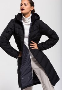 Jack Wolfskin SELENIUM - Daunenmantel - black/schwarz - Zalando.de