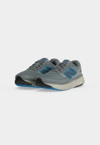 New Balance EVOZ V4 - Road running shoes - slate grey/altitude/grey ...