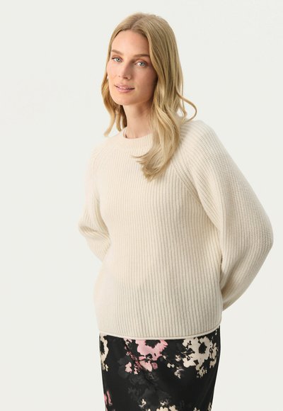 Part Two EISLEY - Neule - whitecap gray/luonnonvalkoinen - Zalando.fi